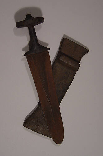 Dagger and Sheath – Works – eMuseum